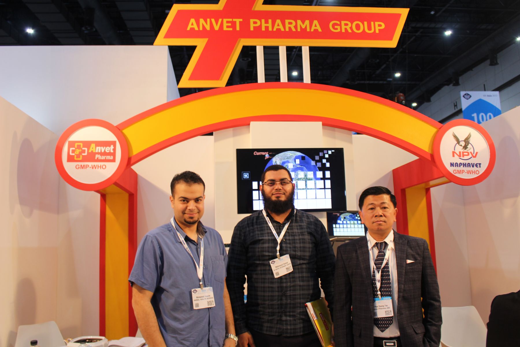 Hình lưu niệm tại Hội chợ VIV Thailand 2017